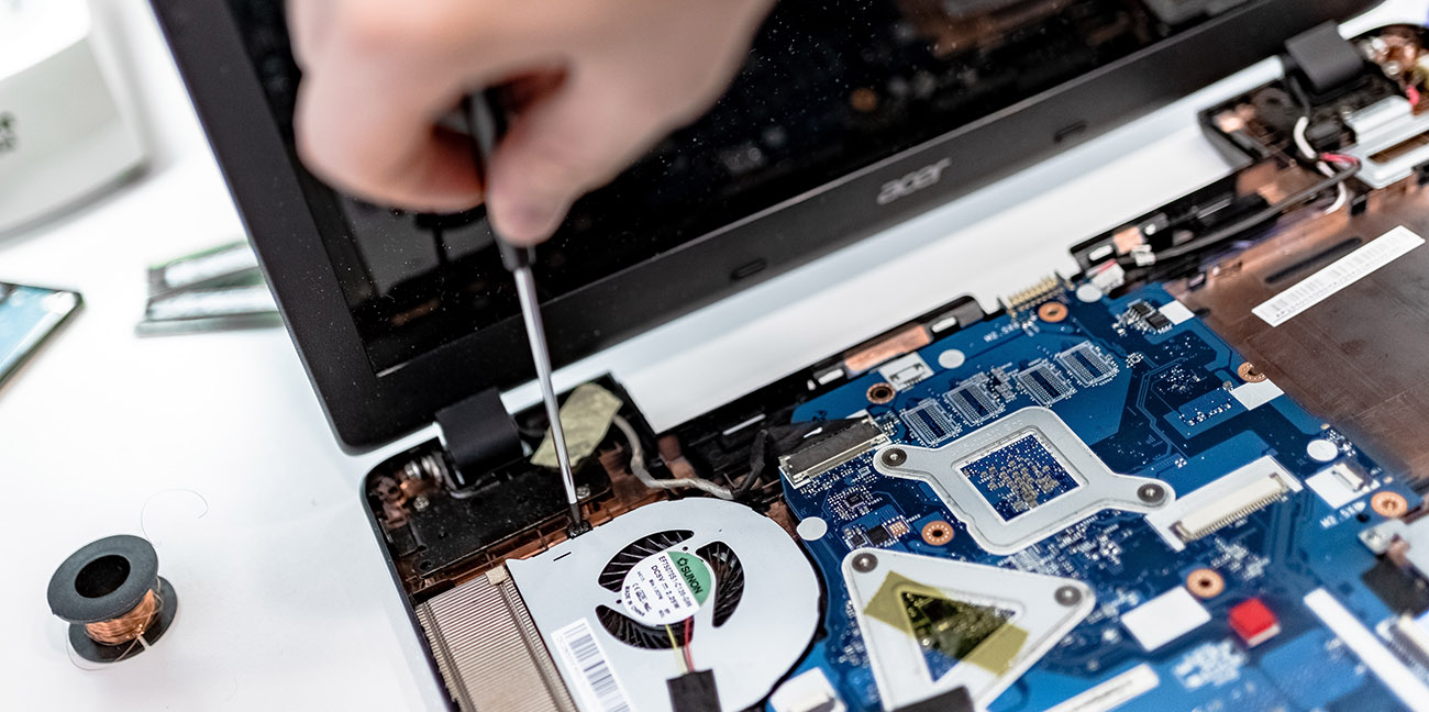 Computer Repairs Melbourne | Laptop, PC Repairs Services | Geeks2U
