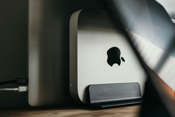 What is a Mac Mini and how to connect to a monitor | Geeks2U