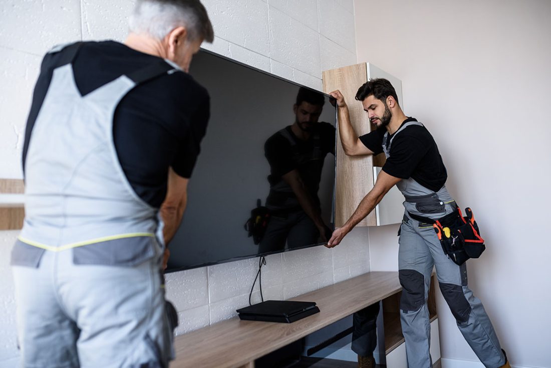 TV Wall Mounting, Installations and Setup | Geeks2U