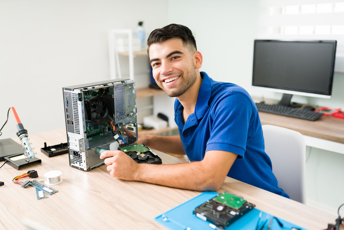 Guide to Computer Repairs and Maintenance | Geeks2U